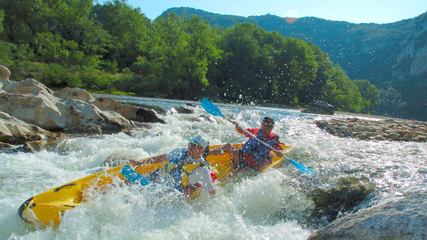 Canoë Ardèche - Location pour la descente des gorges de l'Ardèche